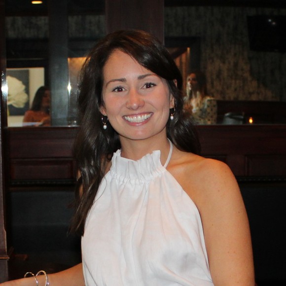 Katie's Closet (@katiemartell22) | Poshmark